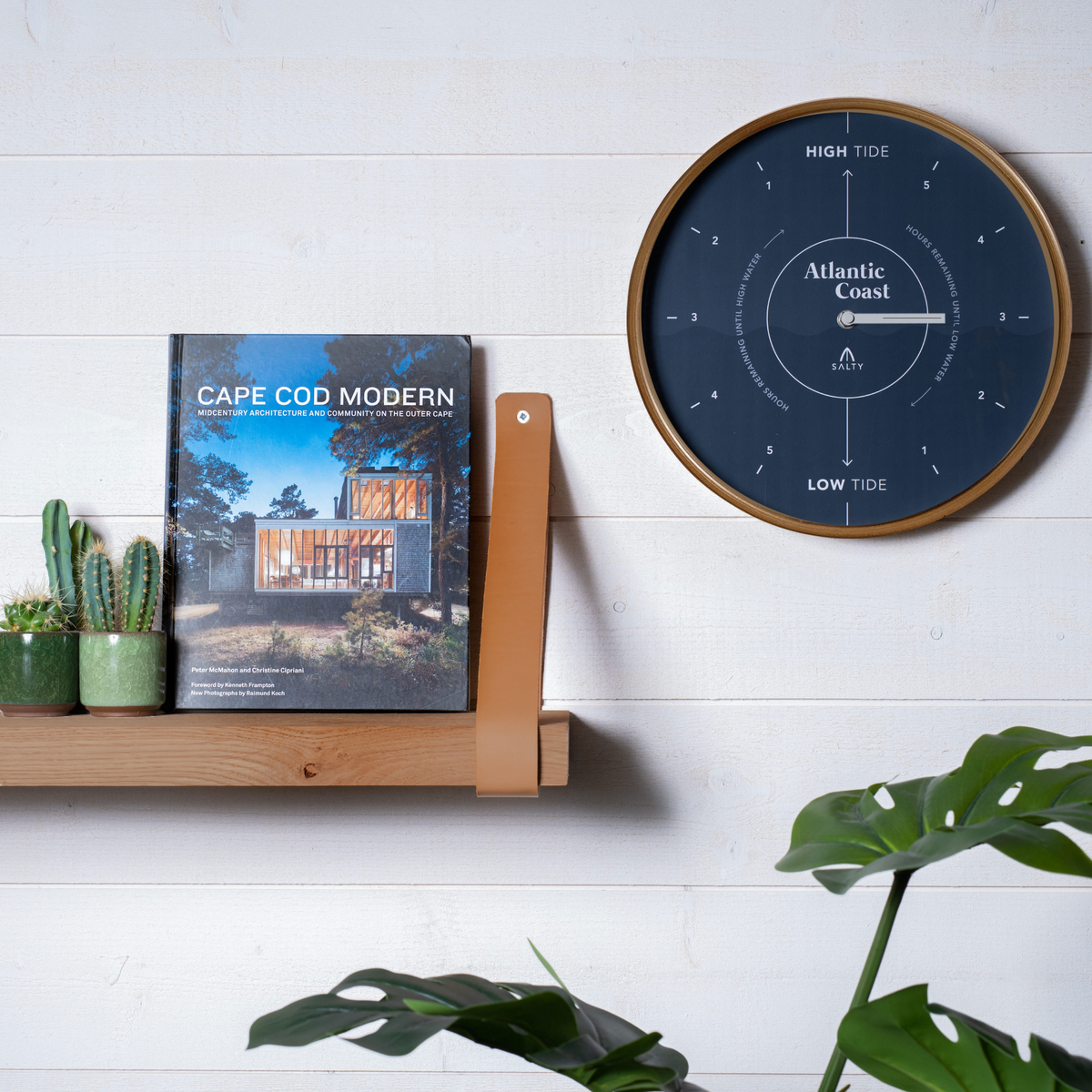 How Does a Tide Clock Work? - Salty Home – SALTY Furniture Inc